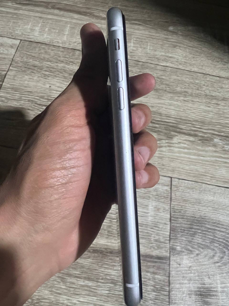 IPhone Xr 64gb kor dok ideal srochno ohirgacha oqila