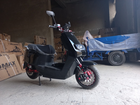 скутер Redline 80км/ч