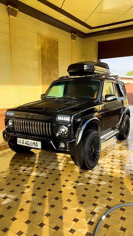Продаётся Нива тюнинговый год выпуска 1995