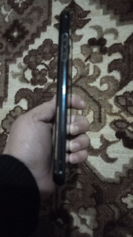 Samsung galaxy j7 sotiladi