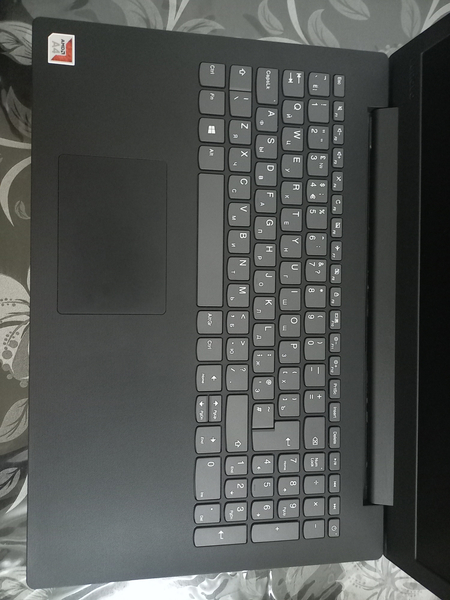 Lenovo IdeaPad 130-15AST