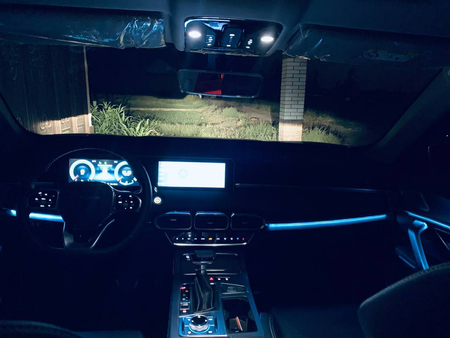 Jetour x70 plus to'y-marosimlar va raddom  xizmatlari uchun