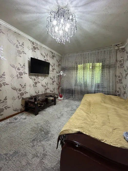 Ялангач 1/2/4 кирпичный дом