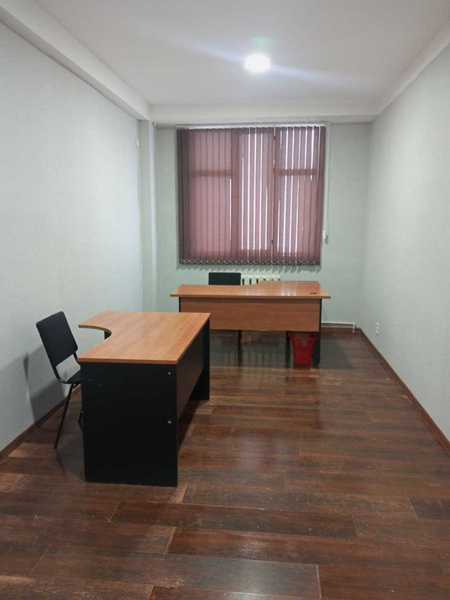 Сдается офис 18 квадратов в Бизнес Центре