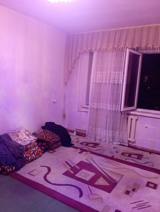 Продаётся 1 комнатная квартира,городок Ташгрэс,,Срочно