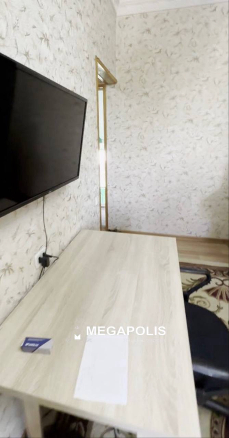Продам 1 Комнатную метро М.Улугбек