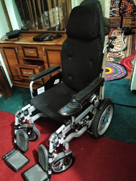 Elektronik arava sotiladi 400$