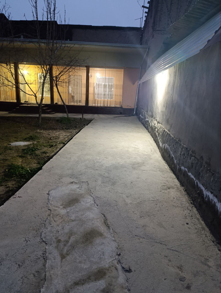 Olmazor tumani Qorasaroy Raddom kochada 3,5 sotix uchaska sotiladi