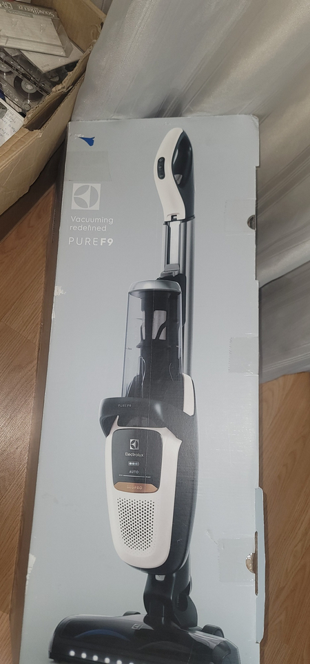 Пылесос Electrolux Pure F9