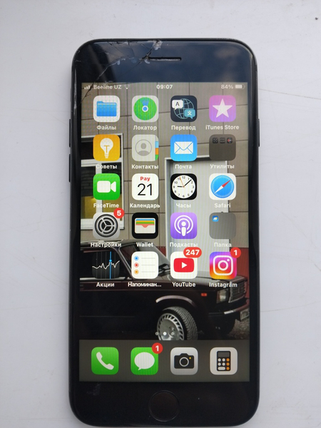 Iphone 7  yomqost 73