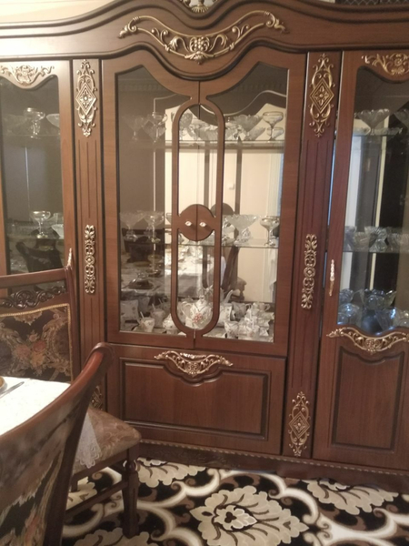 Срочно  продаётся  стенка горка