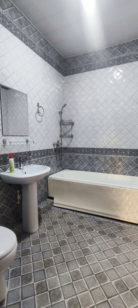 Участок, Напротив Дехкан Базар, 5 ком, 2 этажа