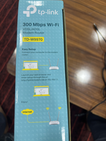 USB portli TP-Link TD-W9970 N300 Wi-Fi router VDSL/ADSL /DSL uskunasi