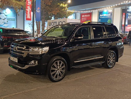 Tayota 200 idyal