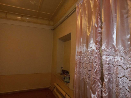 Ижарага уйнинг 2 та хонаси берилади, Сдаётся в аренду 2 комнаты дома.
