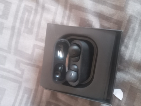 Продам новый AirPods