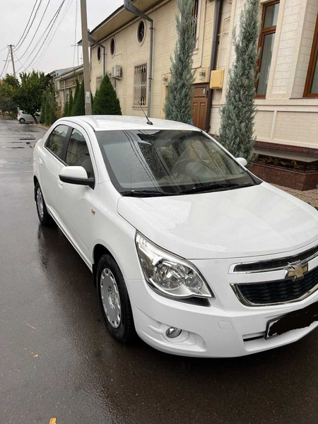 Chevrolet Cobalt, 3 позиция 2013 года