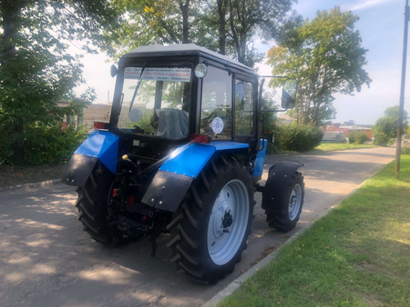 Sotuvda MTZ 82.1 traktori