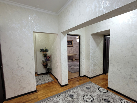 Ипотека. Продаётся квартира. 4-комнатная. Метро Ойбек. Госпитальный.