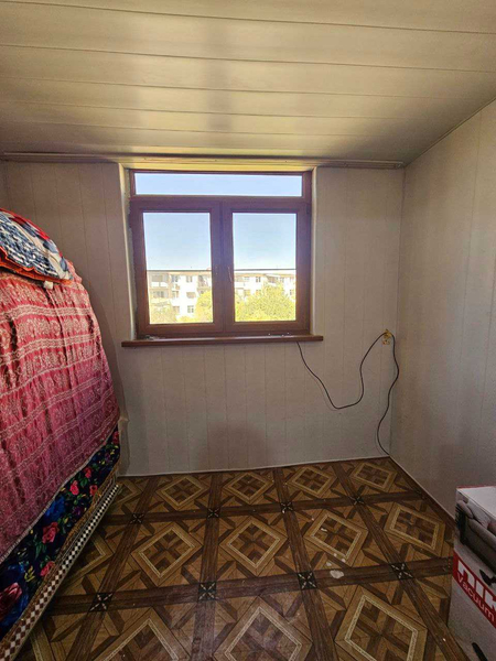 3 xonali 74m² 3-qavat sotiladi