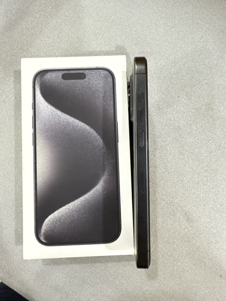 Iphone 15 pro 128 gb