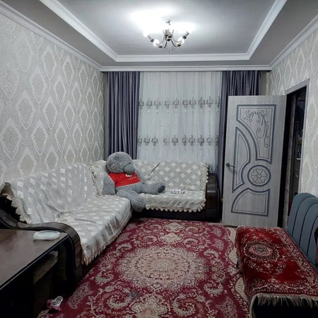 Продаётся квартира Чиланзар 15 квартал 2/1/4 балкон 1,5 ×6
