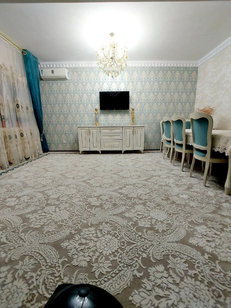 Срочно продается 3/4/5 м.улугбек карасу(142)