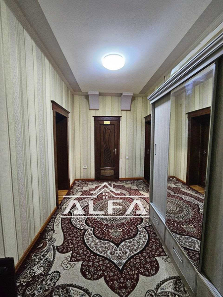 2 xonali 72m² 5-qavat sotiladi.