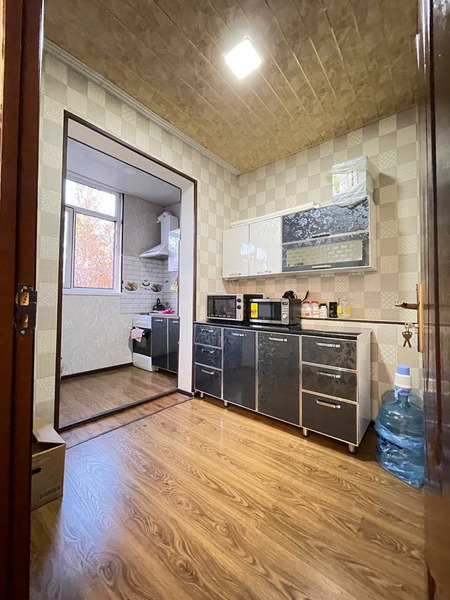 Юнусабад 11кв  3/4/4 Площадь 68м²