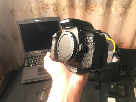 Canon 600D с ноутбуком