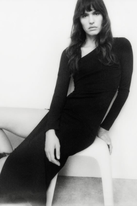 Платье по фигуре Zara