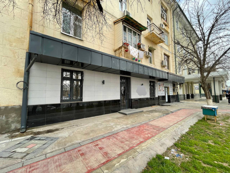 Шайхантохур Кукча / 1-линия офис Сотилади 67м2