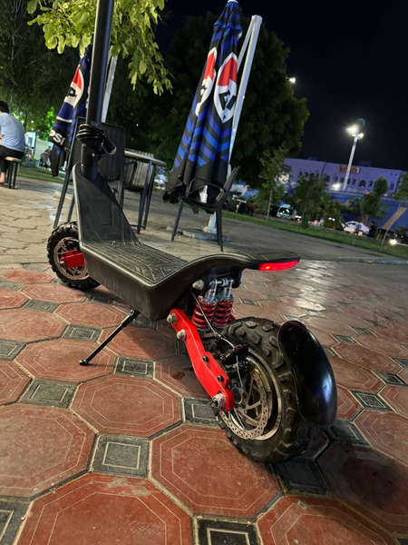 Електросамокат E-scooter x10