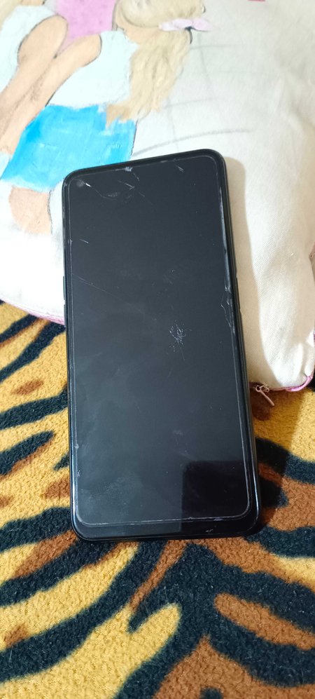 Продаю Realme 9i