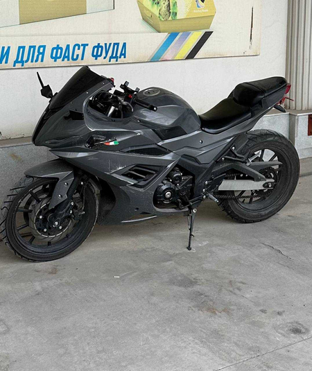 Mot 400 kub, sotiladi