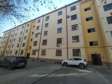 Срочно и недорого  продается 2 комнатная квартира в Согдиане