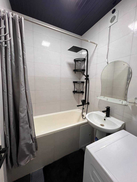 谷 129752 谷 Chilonzor tumanida kvartira sotiladi [42 м²]