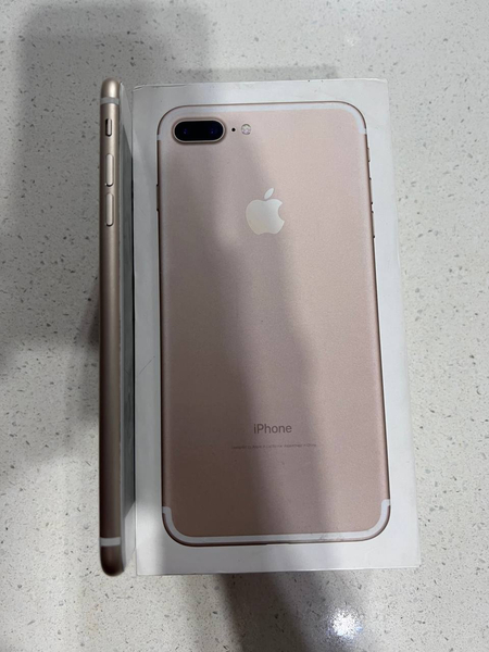 iPhone 7 Plus Gold