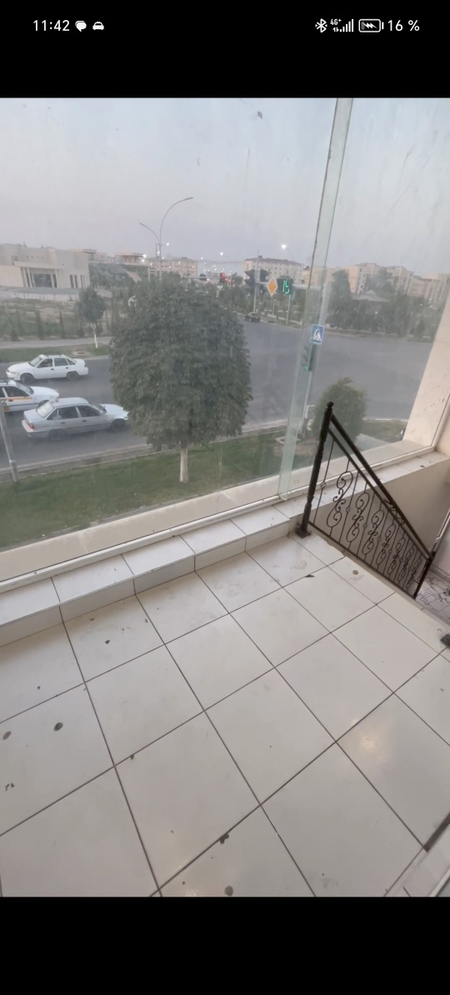 Tayyor biznes kampyuter xona