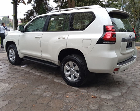 Toyota Prado 2023 год в Наличии
