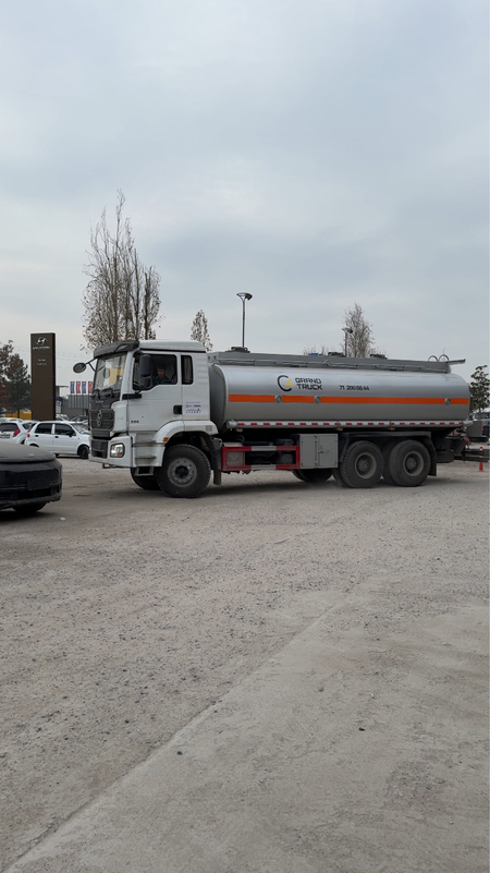Shacman Benzavoz 20 kublik 336 ot kuchli full/ Бензавоз
