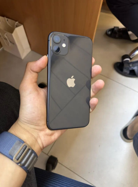 iphone 11,черный,64гб
