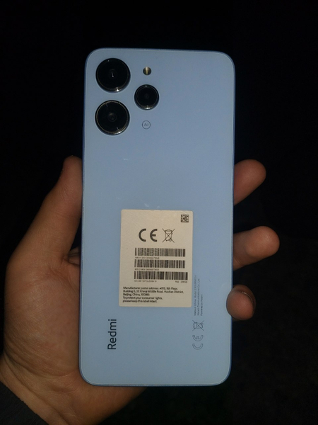 Redmi 12.Xotira256/8 karopka dakoment