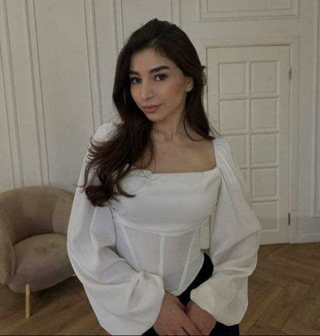 Женская блузка с корсетом