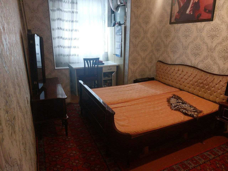 м-в Госпитальный 5*4комн/5/9