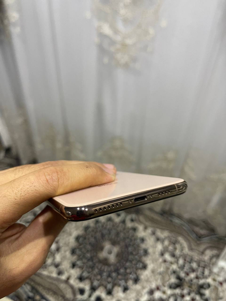 Iphone xs max 256gb ochilmagan