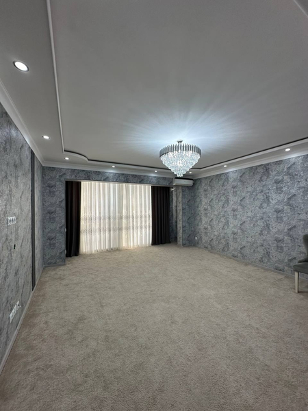 Продается 4х ком. квартира, ор-р: Дархан,  100м2