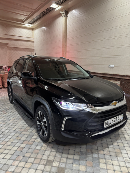 Tracker premier 2023 toza