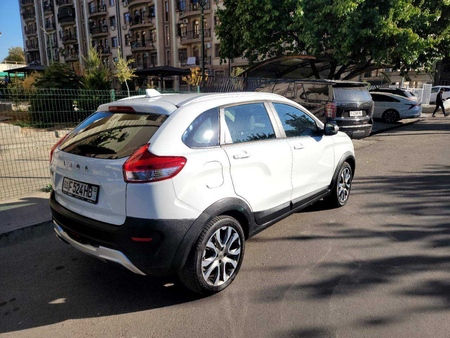 Lada X-Ray full 1,6