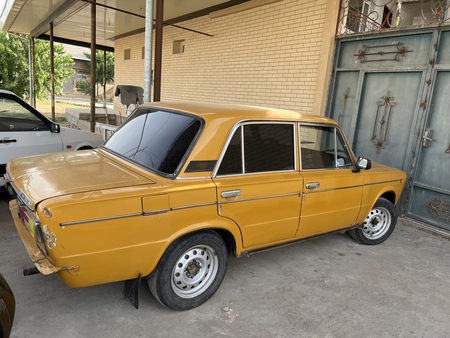 Жигули сотилвоти Срочна